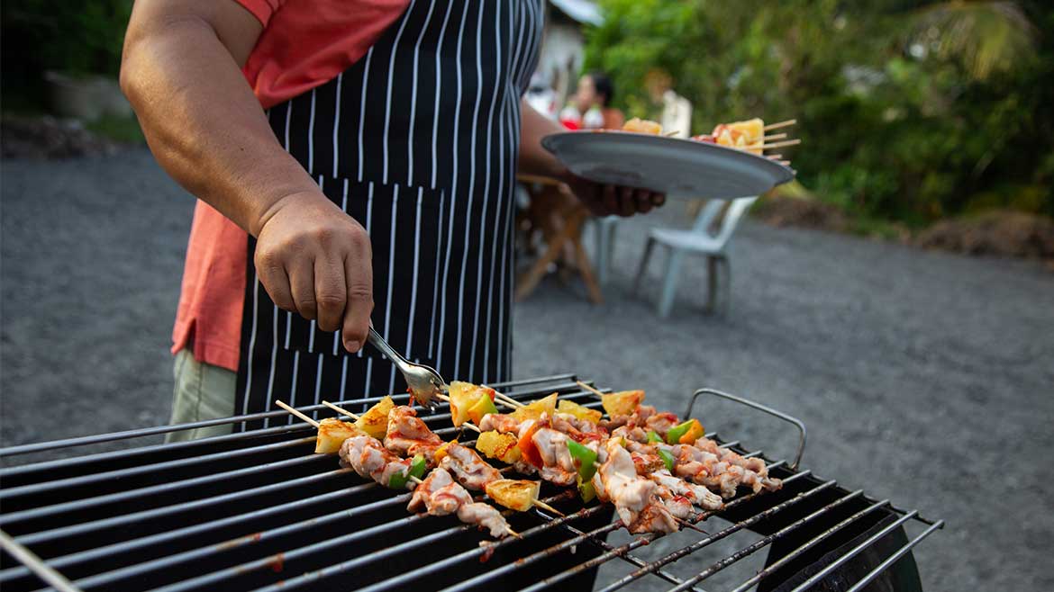 BBQ Safety Tips: Ensuring a Secure and Accident-Free Grilling ...